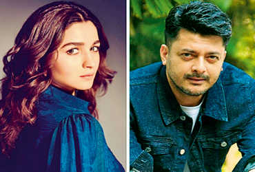 આલિયાના પિતાની ભૂમિકામાં જિશુ સેનગુપ્તા જોવા મળશે | Jesus Sengupta will ...