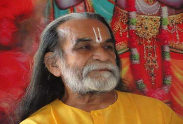 જૂનાગઢ: ભવનાથમાં આવેલા પુનિત આશ્રમના સ્થાપક પુનિત મહારાજ બ્રહ્મલીન થયા ...