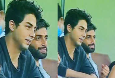 IPL: સેટેડિયમમાં નજર આવ્યો શાહરૂખ ખાનનો પુત્ર આર્યન ખાન, પોતાની ટીમ ...