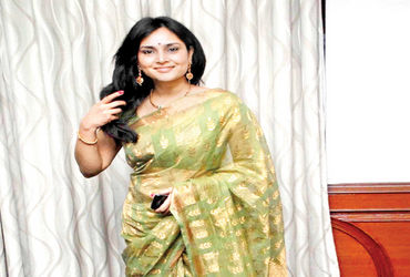 કોંગ્રેસની પૂર્વ સાંસદ દિવ્યા સ્પંદના હવે ફિલ્મ પ્રોડયૂસર બનશે | Former ...