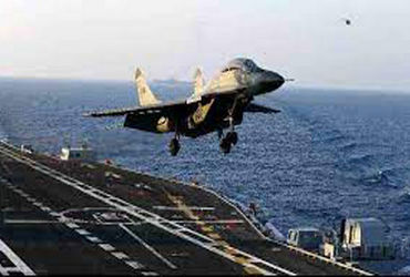 ગોવાના દરિયામાં નેવીનું મિગ-૨૯ પ્લેન તૂટી પડયું: પાયલટનો બચાવ | Navy ...