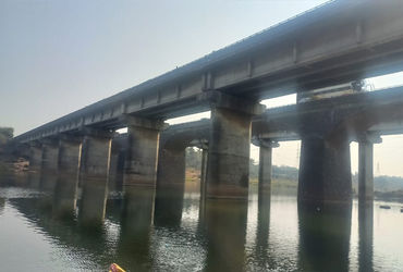 વાપી : પારડી પાર નદીના પુલ પરથી અજાણ્યા યુવાને મોતની છલાંગ લગાવી ...