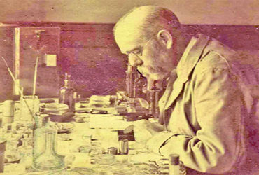 સુક્ષ્મ જીવજગતનો શોધક : રોબર્ટ કોચ | Inventor of microcosm: Robert Koch ...