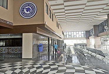 ભુજમાં સુવિધાસભર બસ પોર્ટ તૈયારઃ પાલિકાએ આપેલી ૧૭૪ દુકાનોનો પ્રશ્ન હવે ...