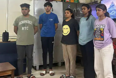 અકસ્માતના આરોપી તથ્ય પટેલની જેગુઆર કારમાં સવાર તમામ લોકોને સાક્ષી ...