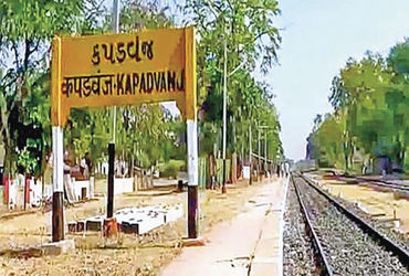 કપડવંજ-નડિયાદ અને મોડાસા રેલવે લાઇન શરૂ કરવા માંગણી | Demand to start ...