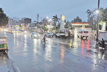 ઉમરેઠ અને આંકલાવ તાલુકામાં અડધાથી એક ઇંચ સુધી વરસાદ | Half to an inch ...