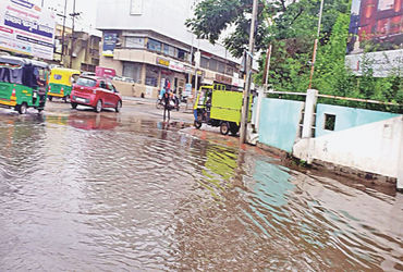શુક્રવાર સાંજે સોજિત્રા તાલુકામાં 2 કલાકમાં પોણા 2 ઈંચ વરસાદ ખાબક્યો ...