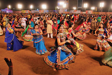 નવરાત્રીમાં કાર્ડિઆક એરેસ્ટથી કેવી રીતે બચશો? | Ravi Purti 15 october ...