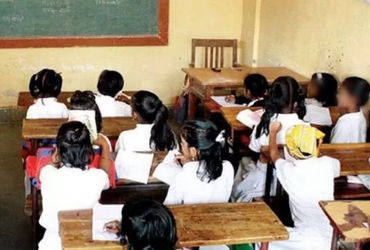 Unauthorised fake primary school in Ahmedabad daskroi paldi kankaj case ...