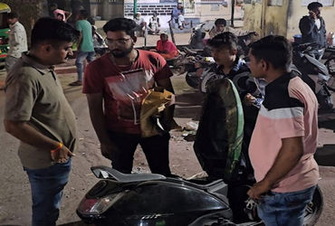 જામનગર પોલીસ દ્વારા દિવાળીના તહેવારને અનુલક્ષીને ગુન્હાખોરી અટકાવવા ...