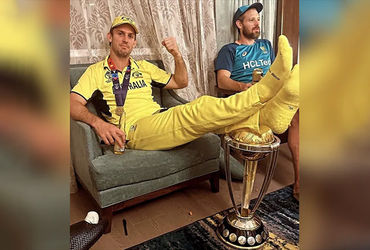 Mitchell Marsh defends resting his feet on WC trophy says he would do ...