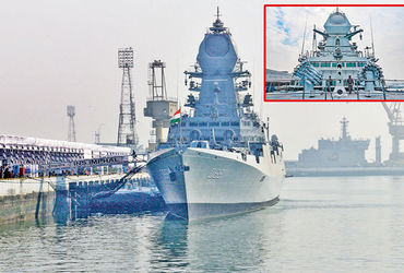 કમર્શિયલ જહાજોના રક્ષણ માટે ભારતીય નેવીએ અરબ સાગરમાં ત્રણ યુદ્ધ જહાજ ...