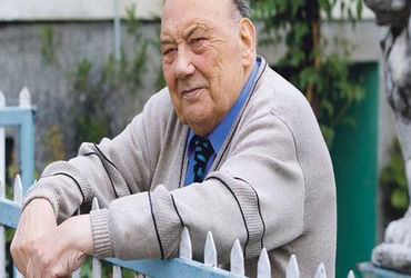 7 વખત મોતને હાથતાળી, 6 લાખ ડોલરની લોટરી, જાણો દુનિયાના સૌથી નસીબદાર ...