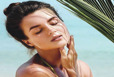 તડકામાં ત્વચાની માવજત . | Skin care in the sun - Gujarat Samachar