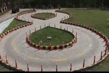 સરકારે ડ્રાઈવીંગ ટેસ્ટ ટ્રેક ચલાવવા સ્ટાફ નહીં મુકતા છાશવારે બંધ થતી ...