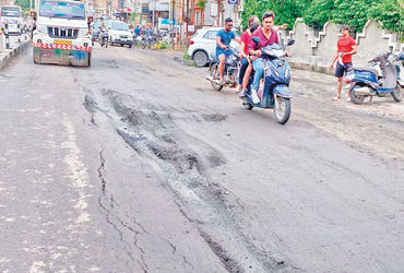 Road repairs in Nadiad ahead of Gujarat CM’s visit washed away by next ...