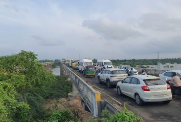 Shastri Bridge closure exposes cracks in Ahmedabad’s infrastructure