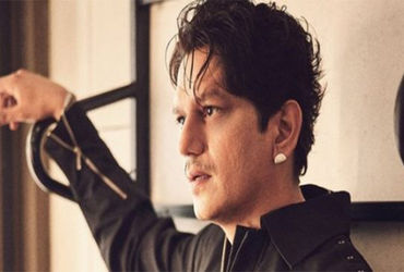 વિજય વર્માએ ચામડીના રોગ પરથી પડદો હટાવી દીધો | Vijay Varma lifts the ...