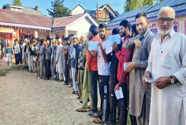 70 વર્ષ બાદ હજારો દલિત પરિવાર જમ્મુ-કાશ્મીરમાં પહેલીવાર કરશે મતદાન ...