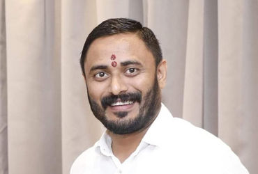 ‘સૌથી સુંદર દેખાતી યુવતીઓ...’ NCPના ધારાસભ્યએ ખેડૂતોનો ઉલ્લેખ કરી કર્યું વિવાદાસ્પદ નિવેદન ...