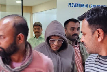 નામચીન કલ્પેશ કાછીયો મોડીરાતે દમણથી ઝડપાયો | Notorious Kalpesh Kacheo ...