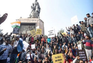 વિદ્યાર્થીઓ ભડકતાં બિહારમાં બંધનું એલાન, PK પર આંદોલન હાઇજેક કરવાના ...