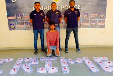 Domestic help who stole valuables worth ₹93 lakh from Paldi house held