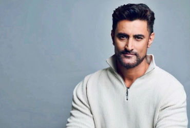 Kunal Kapoor on shooting films across languages: Regional divisions ...