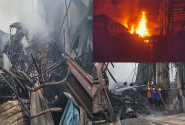 વાપીના ડુંગરી ફળિયા એક પછી એક સાત ભંગારના ગોડાઉનમાં આગ | Fire breaks ...