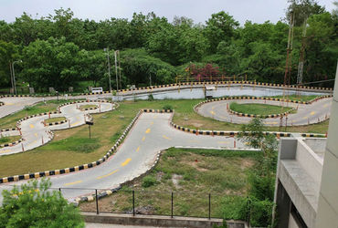 ગાંધીનગર આર.ટી.ઓ.માં એઆઇ આધારિત ડ્રાઇવિંગ ટેસ્ટ ટ્રેક બનશે | AI based ...