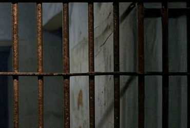 Massive jailbreak in Karachi amid earthquake chaos over 200 inmates ...