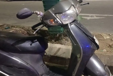 L J College student's Thar SUV smashed as road rage escalates in Paldi ...