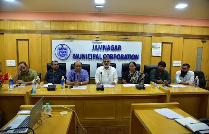 ગુજરાત રાજ્યના પ્રવાસનમંત્રી મુળુ બેરા જામનગર મહાનગરપાલિકાની મુલાકાતે ...