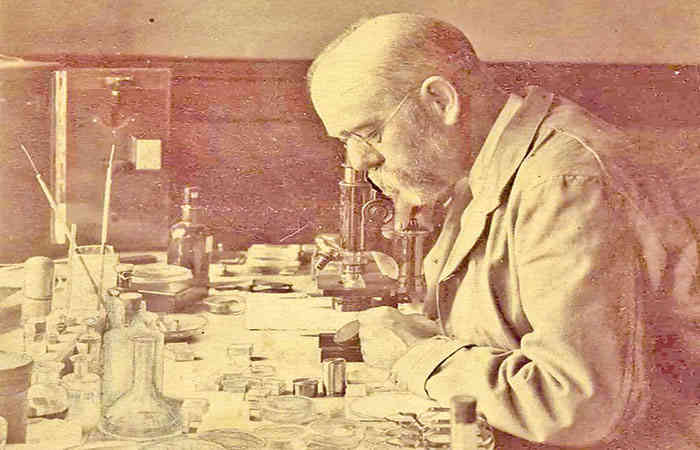 સુક્ષ્મ જીવજગતનો શોધક : રોબર્ટ કોચ | Inventor of the microcosm: Robert ...