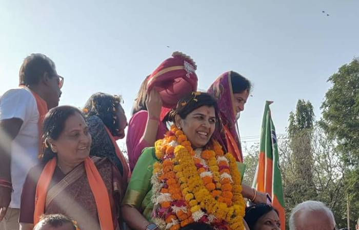 રાજકોટના ભાજપના ધારાસભ્ય ડો દર્ષિતા શાહના નામનું ઈન્સ્ટાગ્રામમાં ફેક ID ...