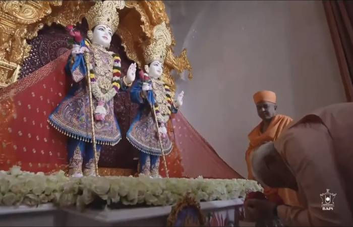 અબુ ધાબીને મળ્યું પહેલું હિન્દુ મંદિર, વડાપ્રધાન નરેન્દ્ર મોદીએ કર્યું ...
