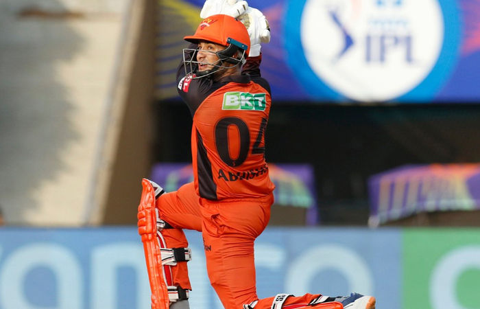 IPL : સુરતની મોડેલના આપઘાત કેસમાં સનરાઈઝર્સ હૈદરાબાદના સ્ટાર ઓપનરને ...