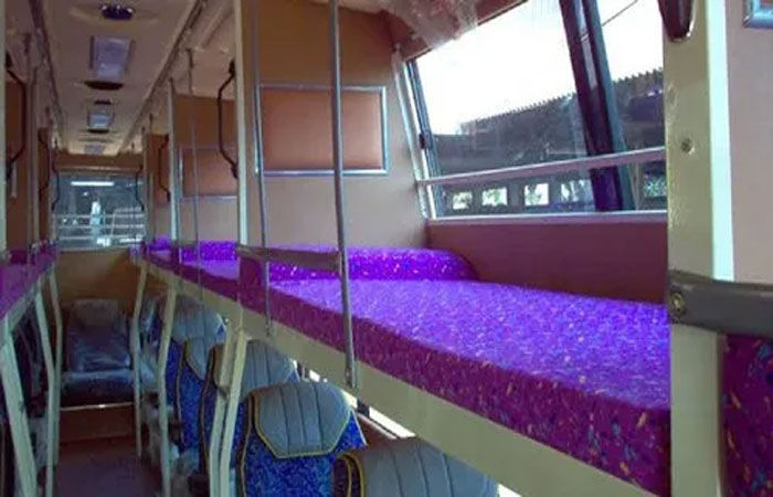 સ્લિપર કોચની બસો એટલે રસ્તા પર દોડતું કોફિન, પ્રતિબંધ મૂકી દો | Slipper ...