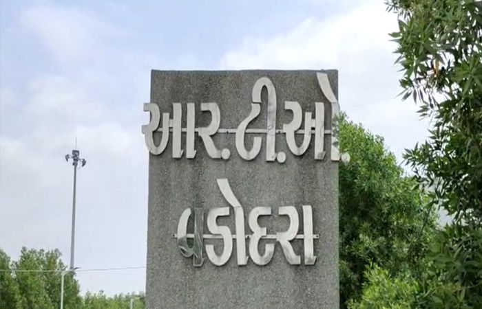 વાહનનો લાયસન્સ મેળવવા ઓનલાઈન પરીક્ષા પાસ છતાં ઉમેદવારો વડોદરા આરટીઓના ...